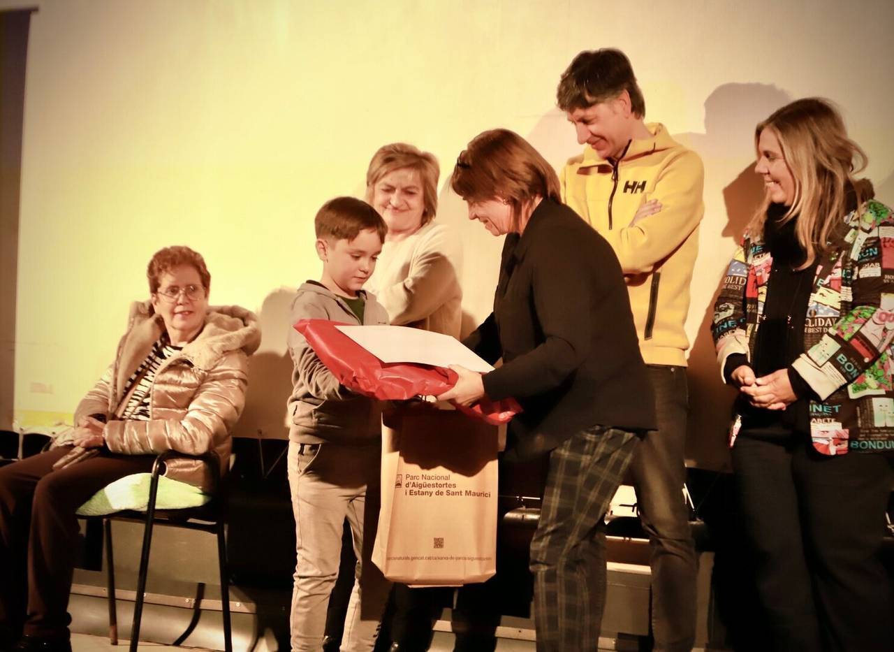 Es lliuren a Sort els 33ns Premis de narrativa infantil i juvenil Anton ...